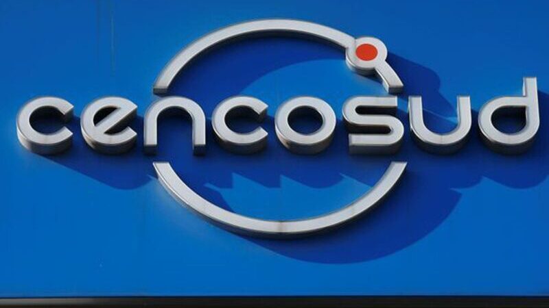 Cencosud presentó un plan de inversión en Argentina para 2021